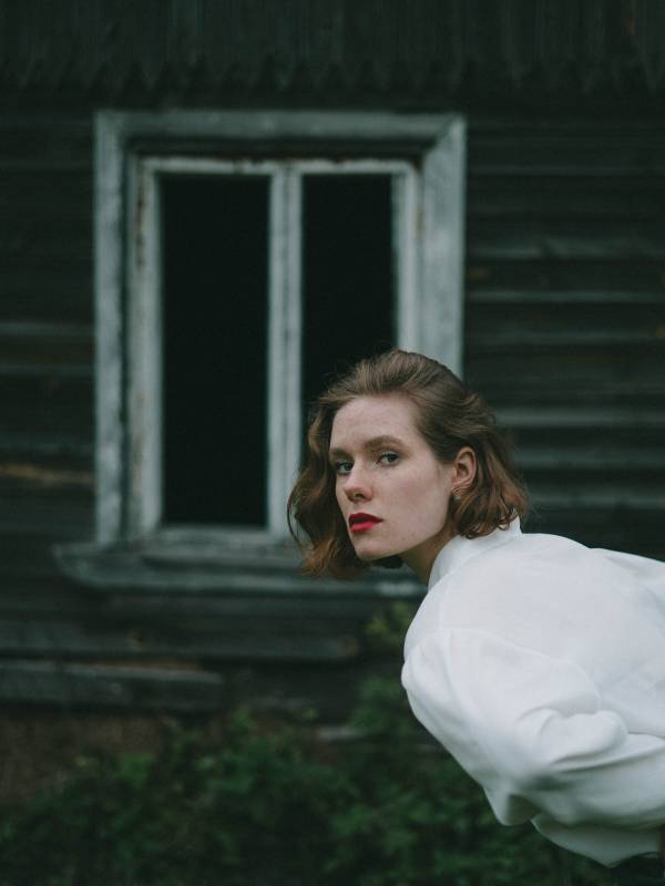 Model Anya Volkova | ATR.ONE